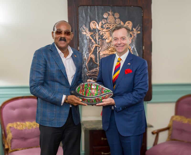 PM Browne welcomes new US Ambassador.